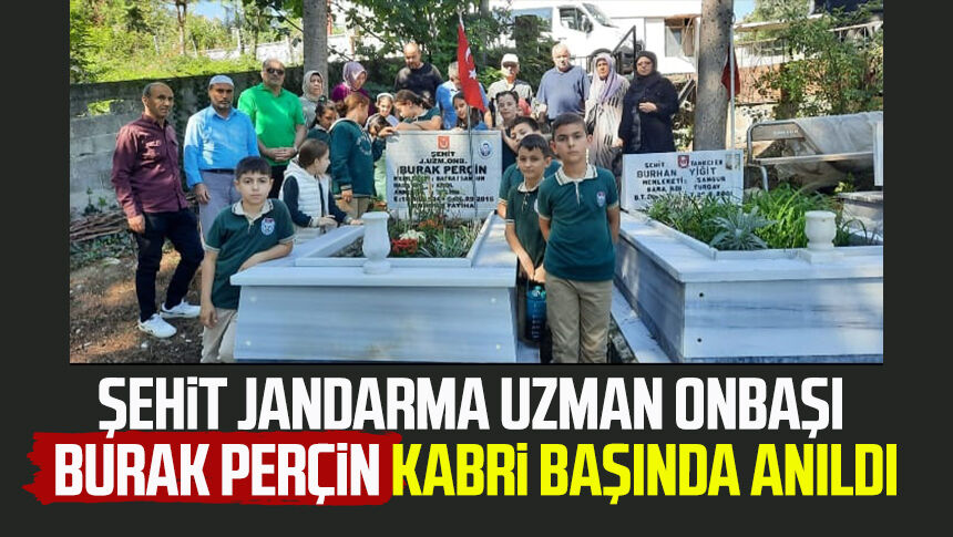 Bafra'da şehit Jandarma Uzman Onbaşı Burak Perçin kabri başında anıldı ...